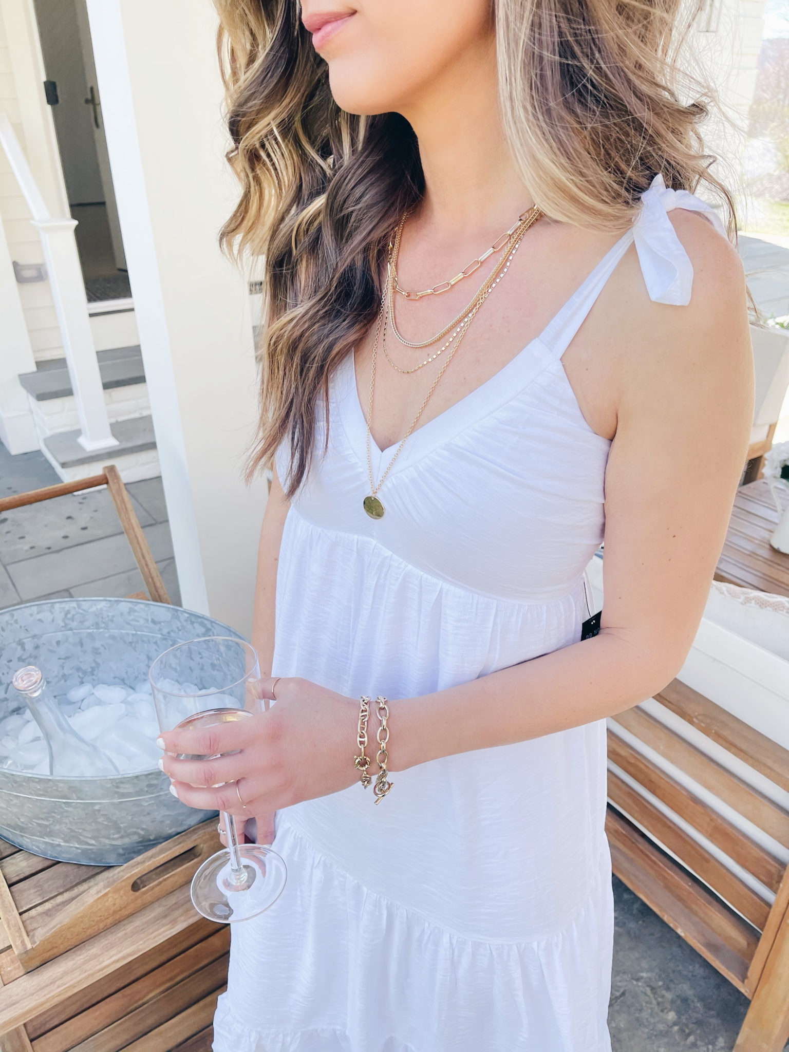Spring Happy Hour Outfits - Pinteresting Plans